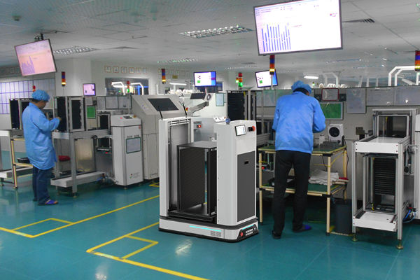 SMT station load/unload - Aicon Robot